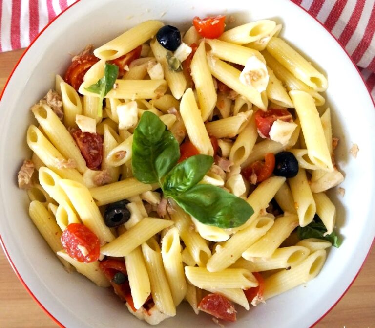 Regina verii italiene: Salata de paste în stil mediteranean / Cum se ...