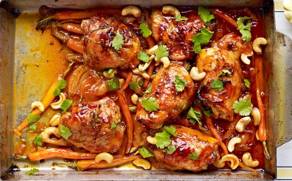 Pui lipicios cu lămâie, morcovi și caju / Rețeta care te va face să îți ...